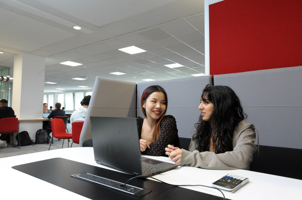 How to Present at Conferences – PhDLife Blog